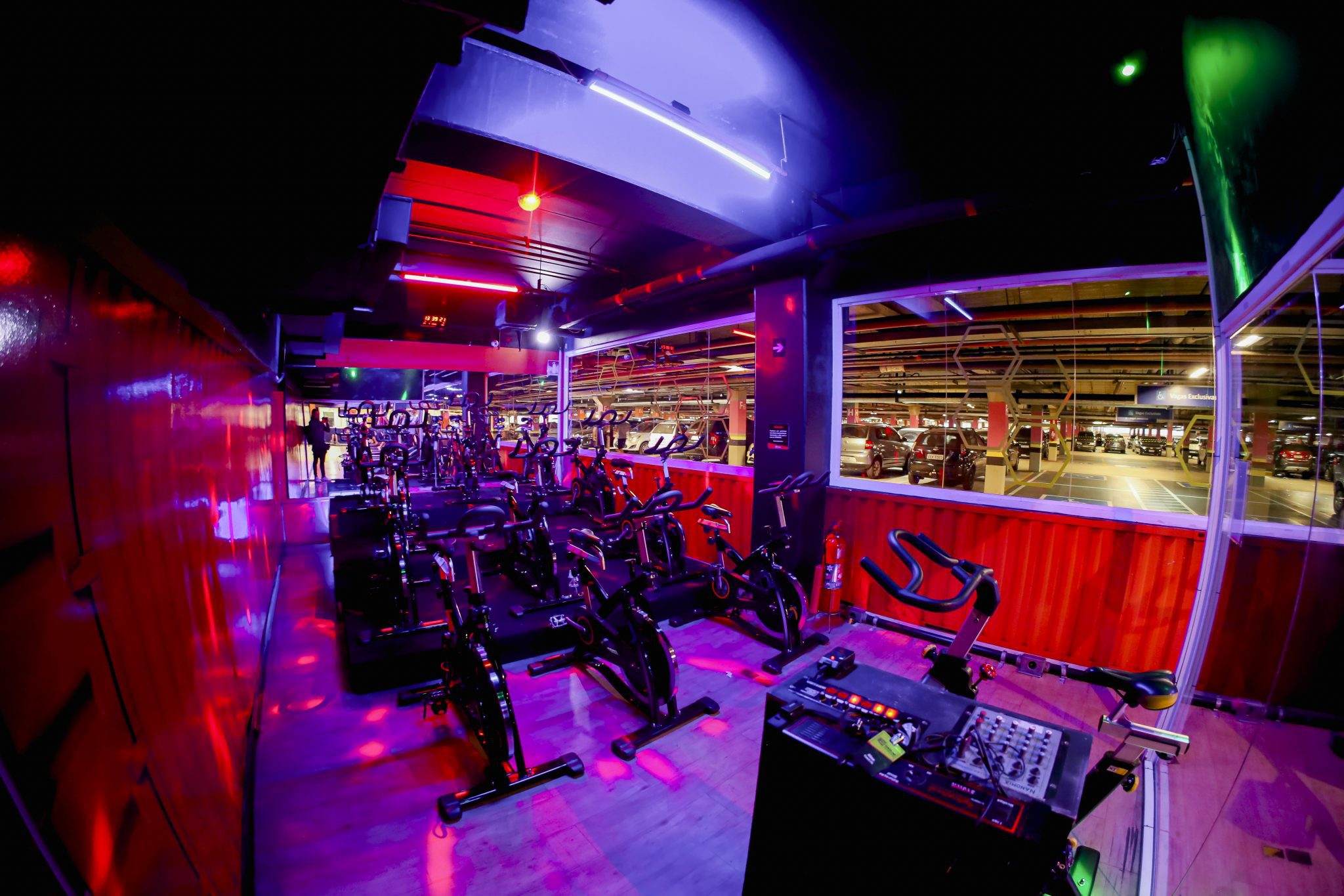 Academias pelo Brasil: Rede Evoque cresce com modelo híbrido, ambiente ...